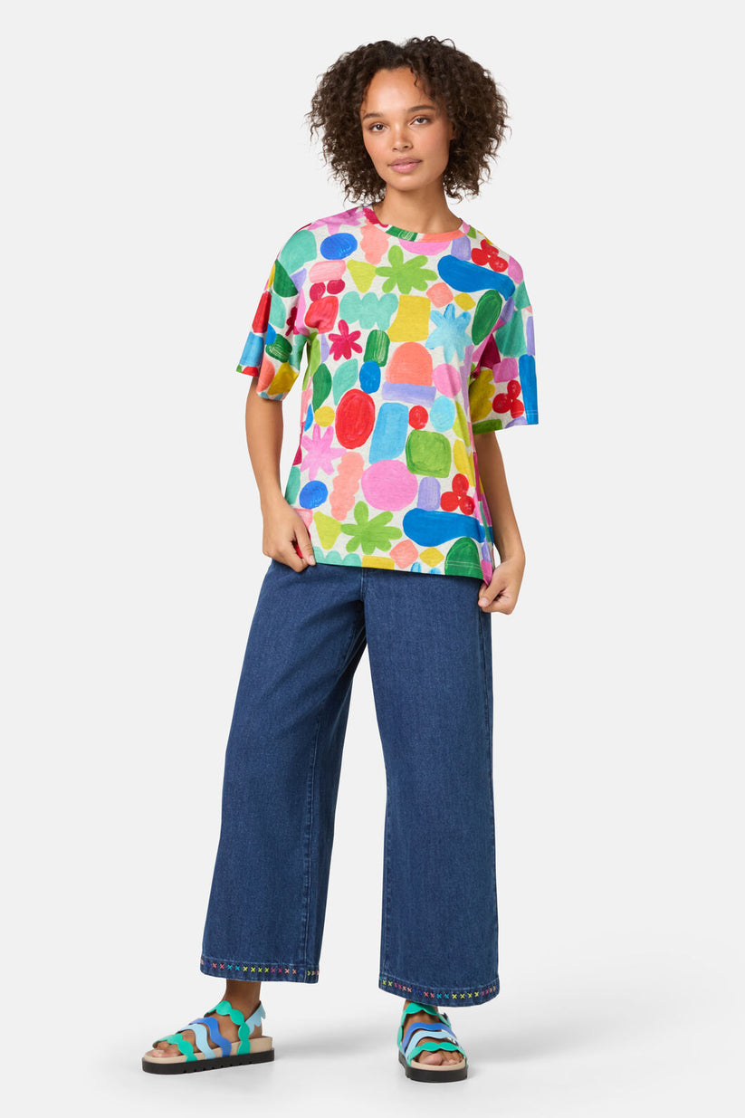 Stamp Your Feet Print OS Tee – Gorman